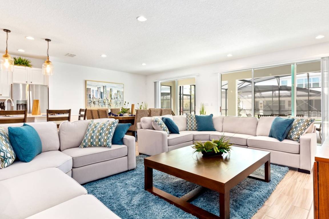 397 M² House ∙ 10 Bedrooms ∙ 20 Guests - St. Cloud, FL