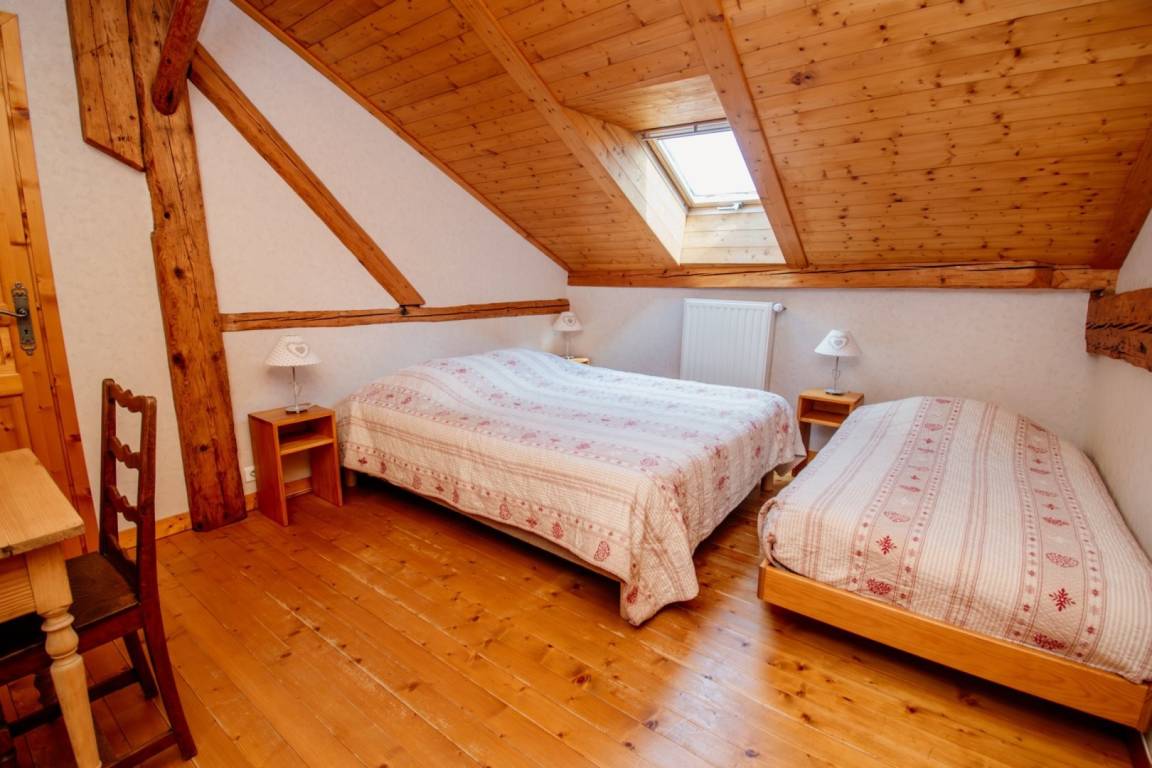 70 M² Appartement ∙ 2 Slaapkamers ∙ 7 Gasten - Jougne