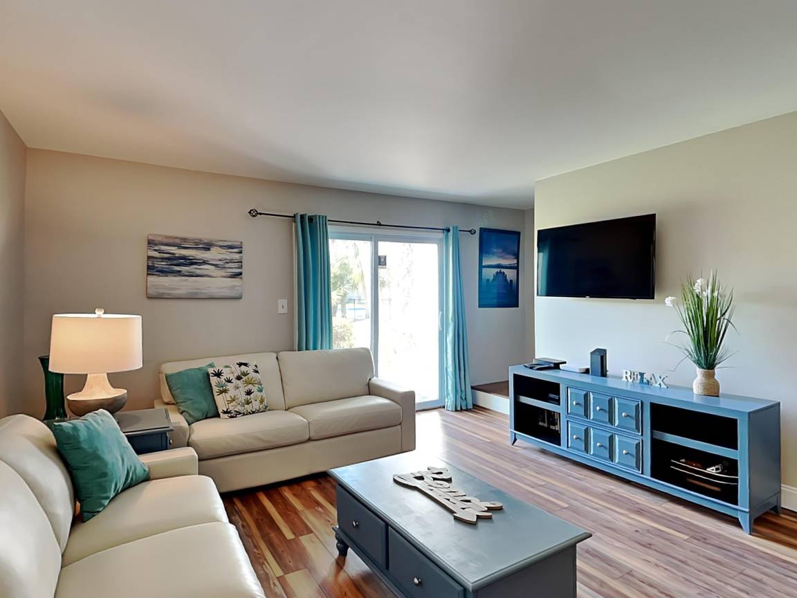 102 M² Apartamento ∙ 2 Habitaciones ∙ 8 Huéspedes - Miramar Beach
