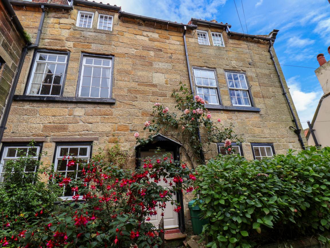 Cottage ∙ 4 Bedrooms ∙ 8 Guests - Ravenscar