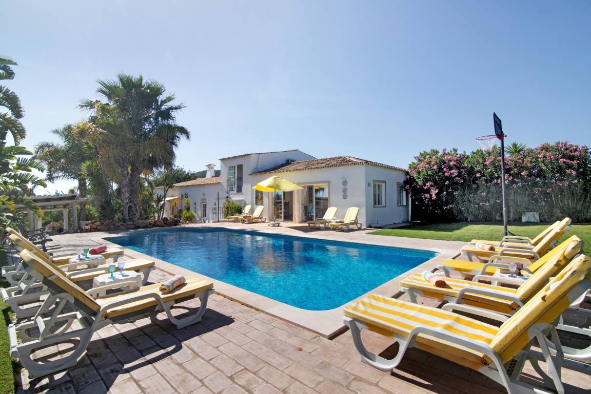 400 M² Casa De Campo ∙ 7 Habitaciones ∙ 14 Huéspedes - Loulé