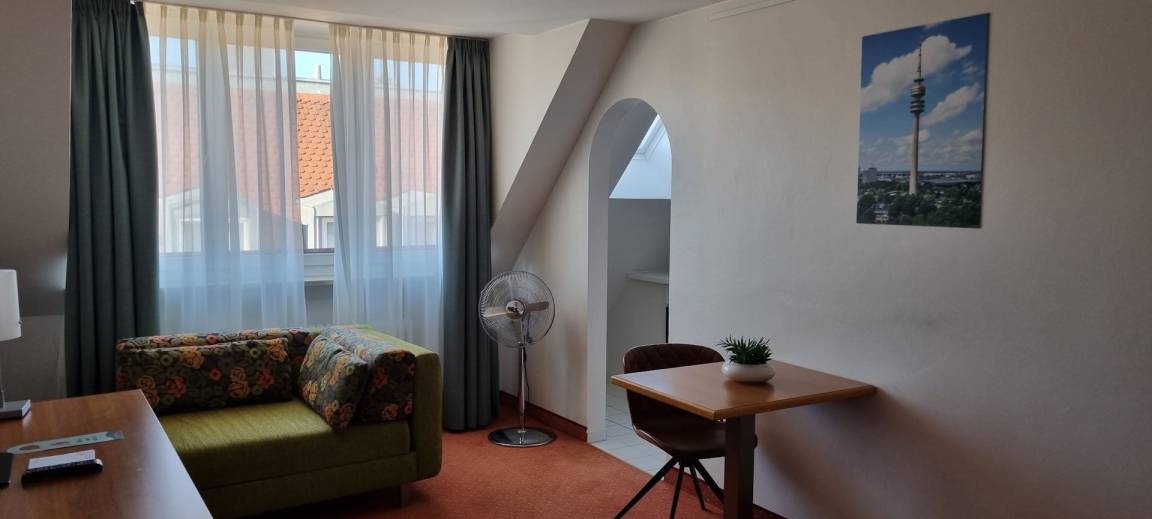 28 M² Ferienwohnung ∙ 1 Gast - Munich