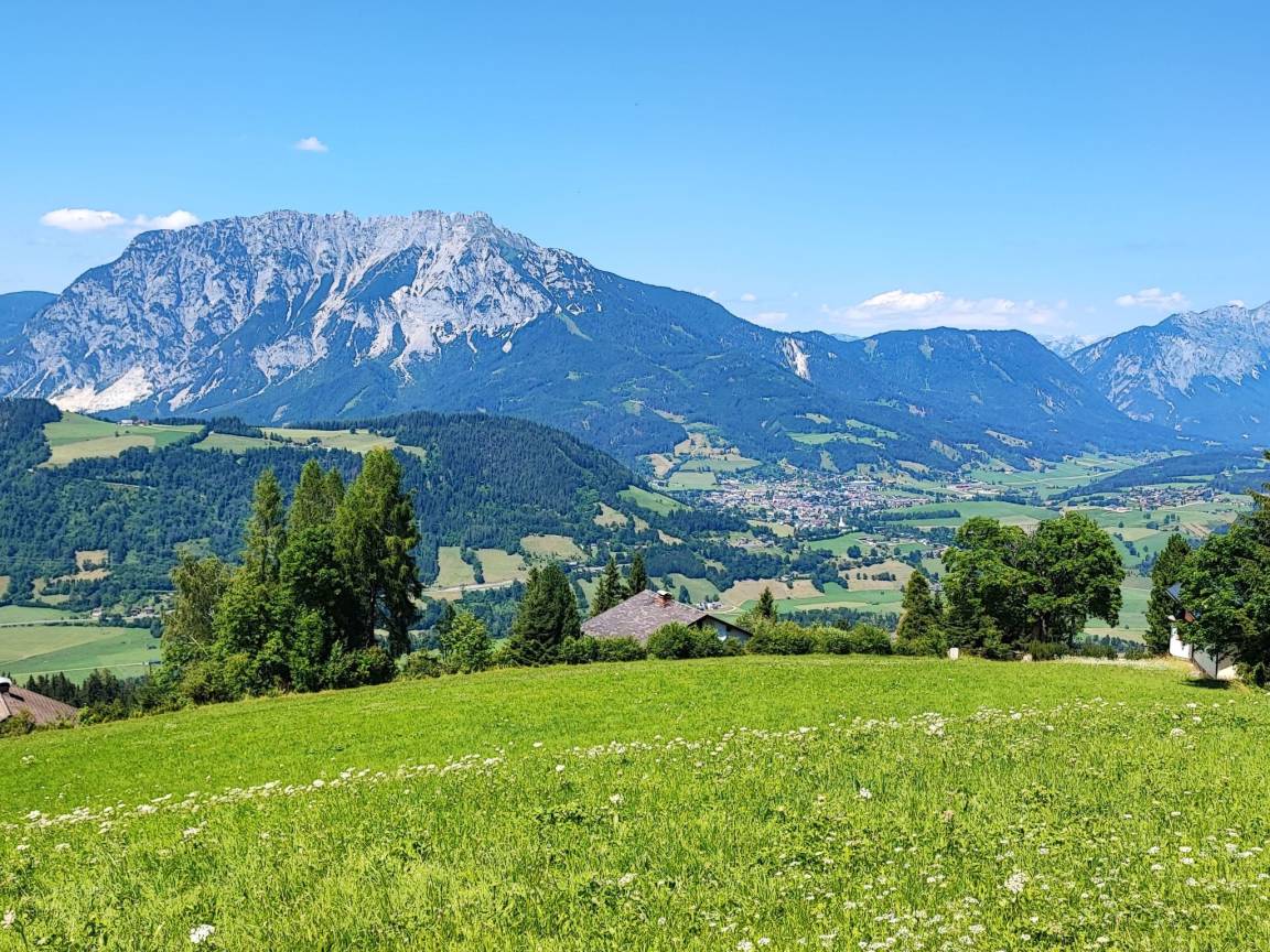 220 M² Ferienhaus ∙ 3 Schlafzimmer ∙ 7 Gäste - Planneralm