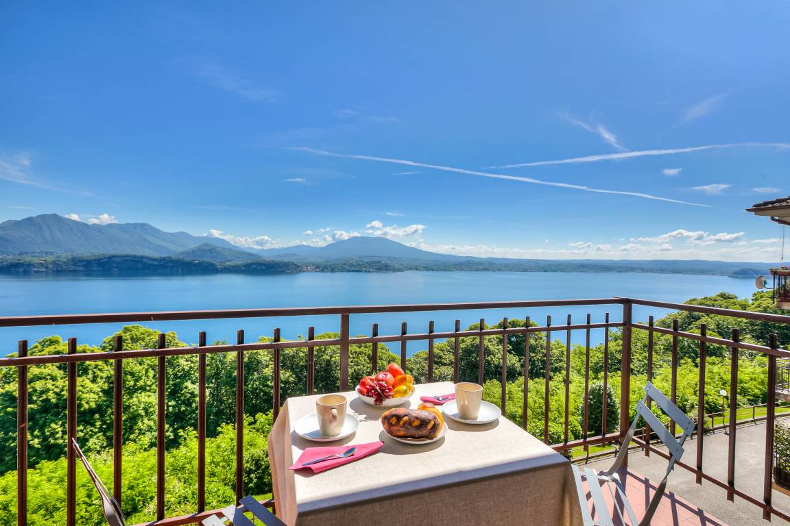 90 M² Appartement ∙ 2 Chambres ∙ 5 Personnes - Lac Majeur