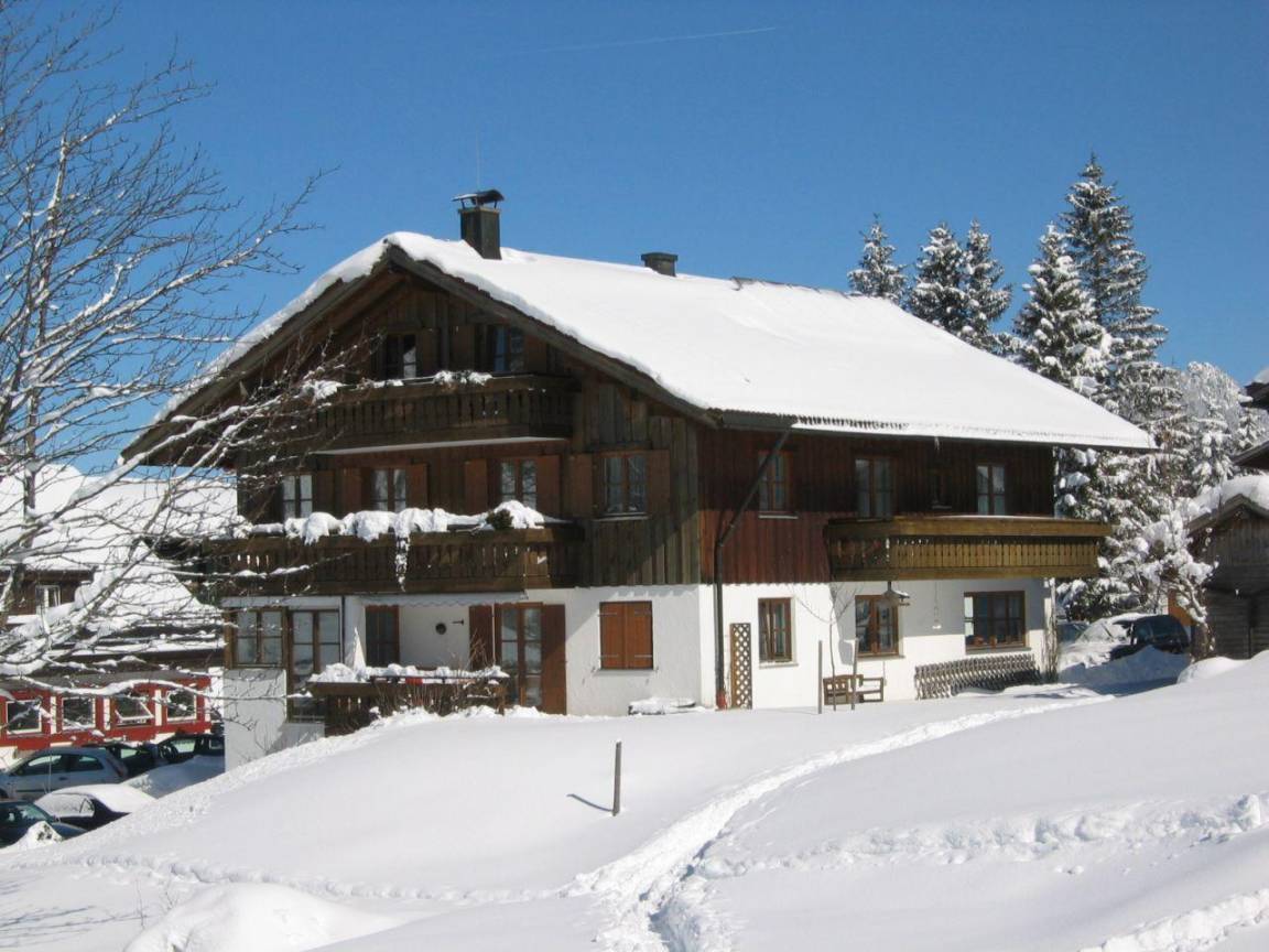 48 M² Ferienwohnung ∙ 2 Schlafzimmer ∙ 2 Gäste - Hinterstein