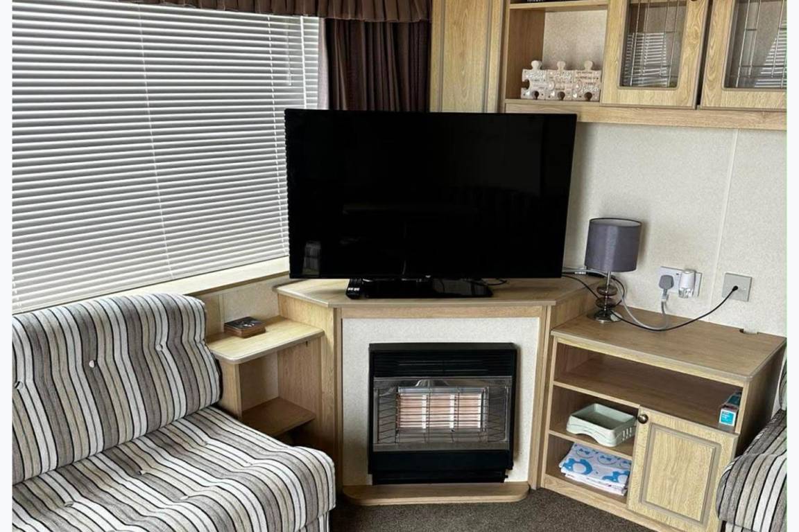 85 M² Cabin ∙ 2 Bedrooms ∙ 6 Guests - Skegness