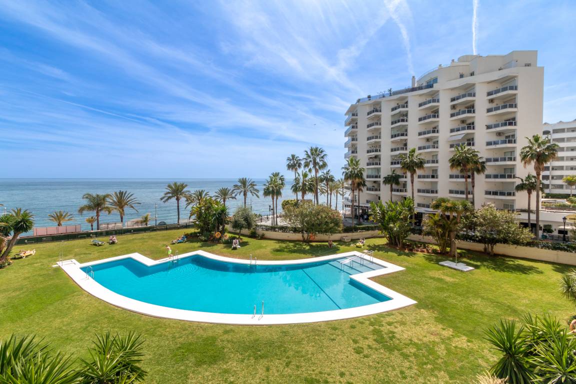 110 M² Apartamento ∙ 2 Habitaciones ∙ 4 Huéspedes - Marbella