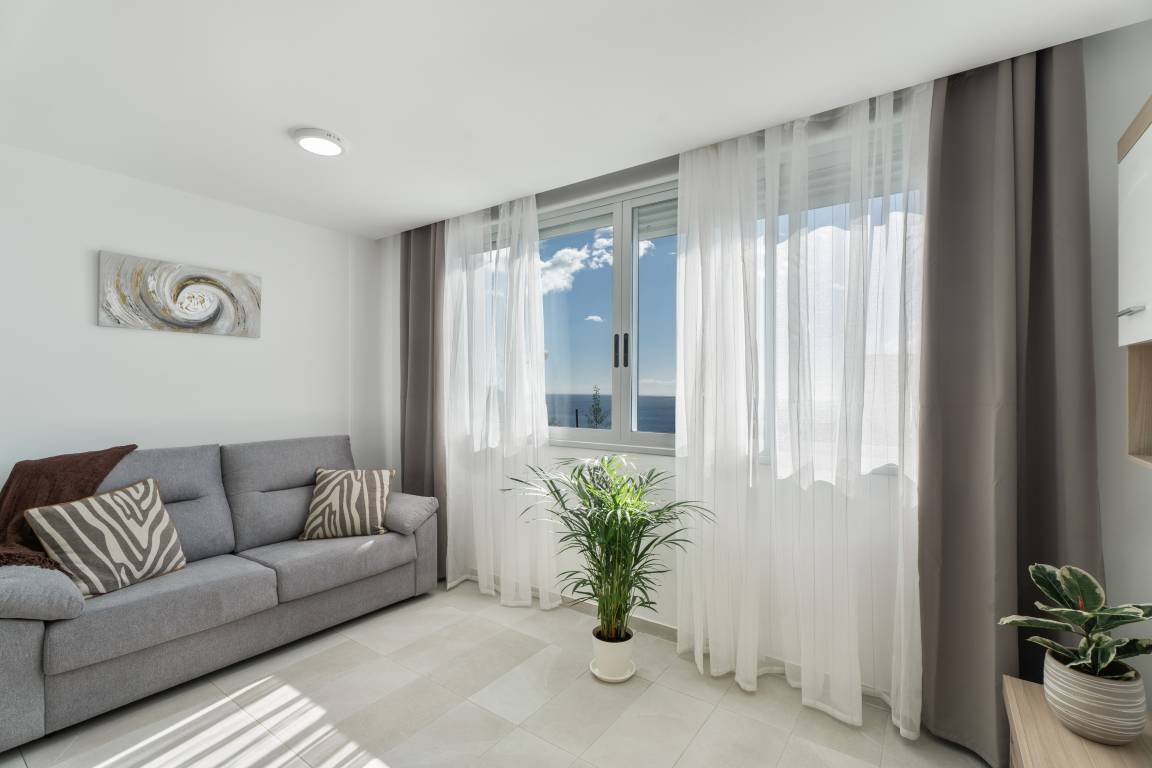 70 M² Apartamento ∙ 3 Habitaciones ∙ 4 Huéspedes - Candelaria, España