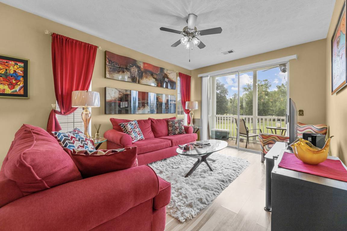 Apartment ∙ 2 Bedrooms ∙ 4 Guests - Public Beach, SC