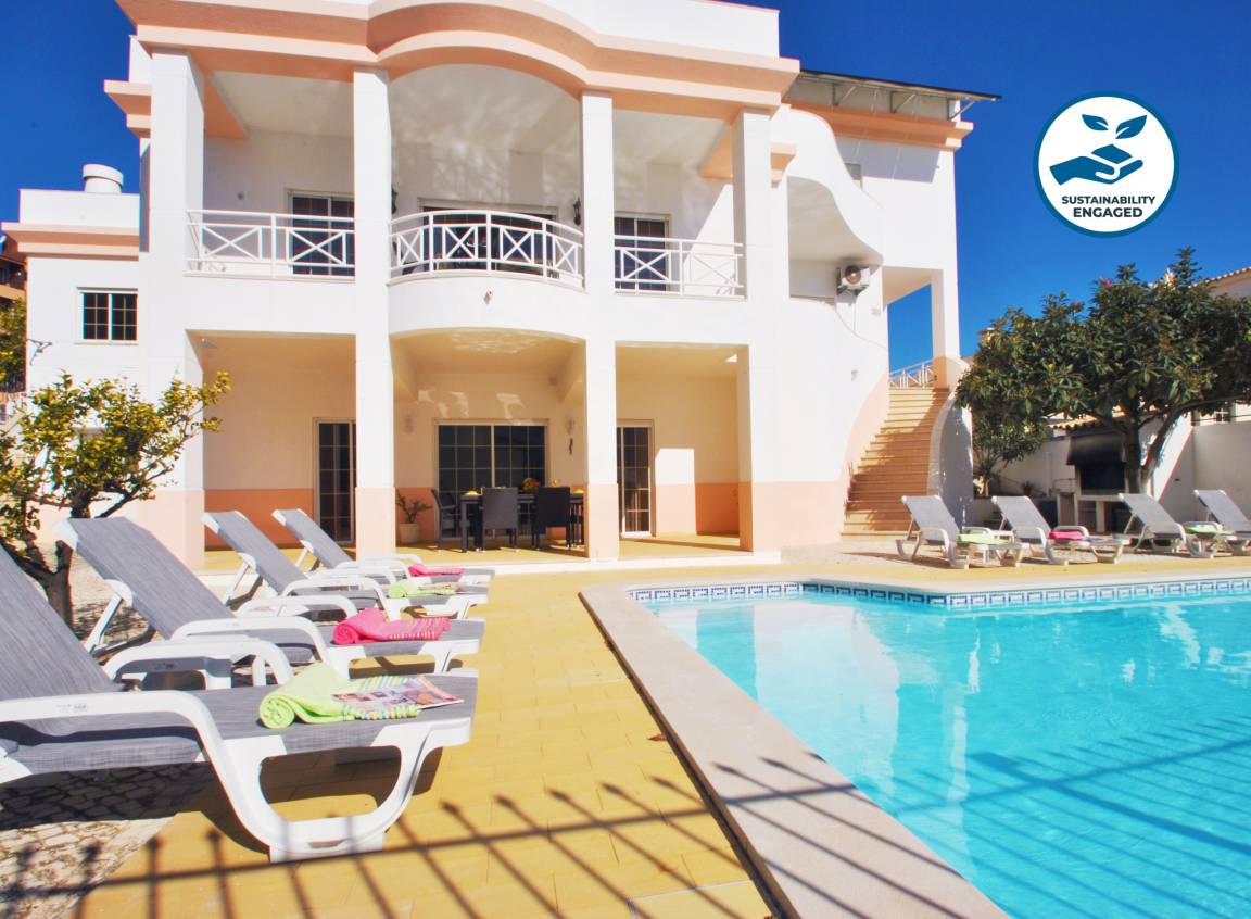 420 M² Villa ∙ 5 Schlafzimmer ∙ 17 Gäste - Albufeira