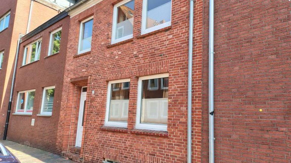 52 M² Apartment ∙ 2 Bedrooms ∙ 3 Guests - Emden