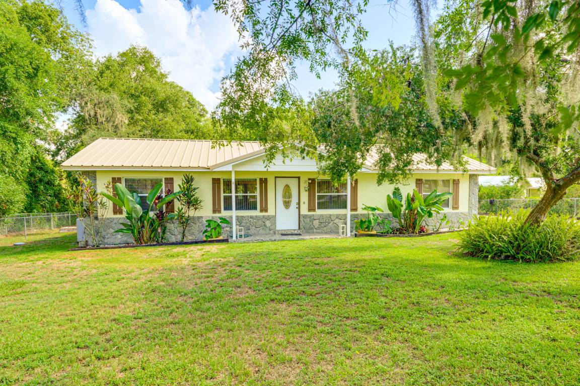 111 M² House ∙ 3 Bedrooms ∙ 7 Guests - Lake Garfield, FL