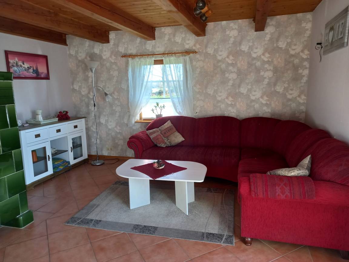 64 M² Huis ∙ 2 Slaapkamers ∙ 4 Gasten - Hechthausen