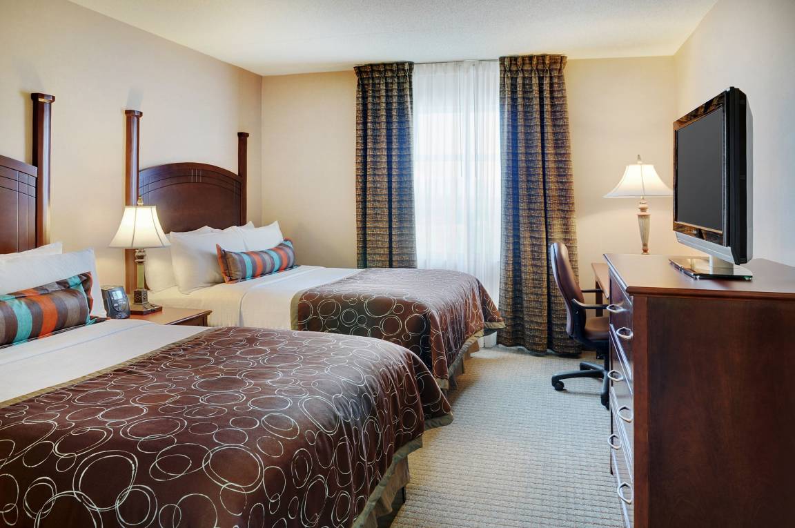 Hotel ∙ 1 Bedroom ∙ 4 Guests - Burlington