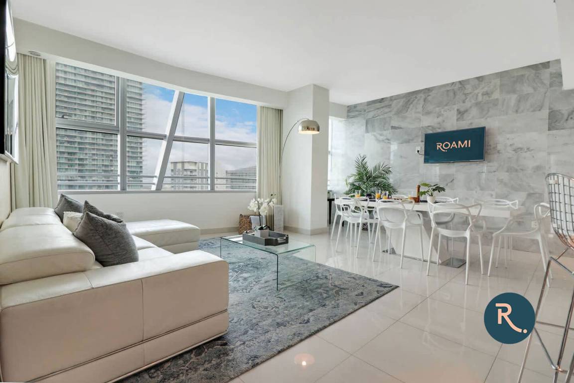 Apartamento ∙ 3 Habitaciones ∙ 8 Huéspedes - Miami, FL