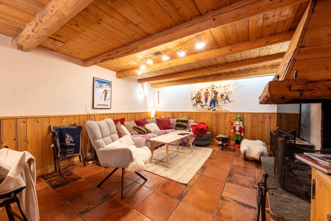 92 M² Chalet ∙ 3 Bedrooms ∙ 10 Guests - Courchevel, France