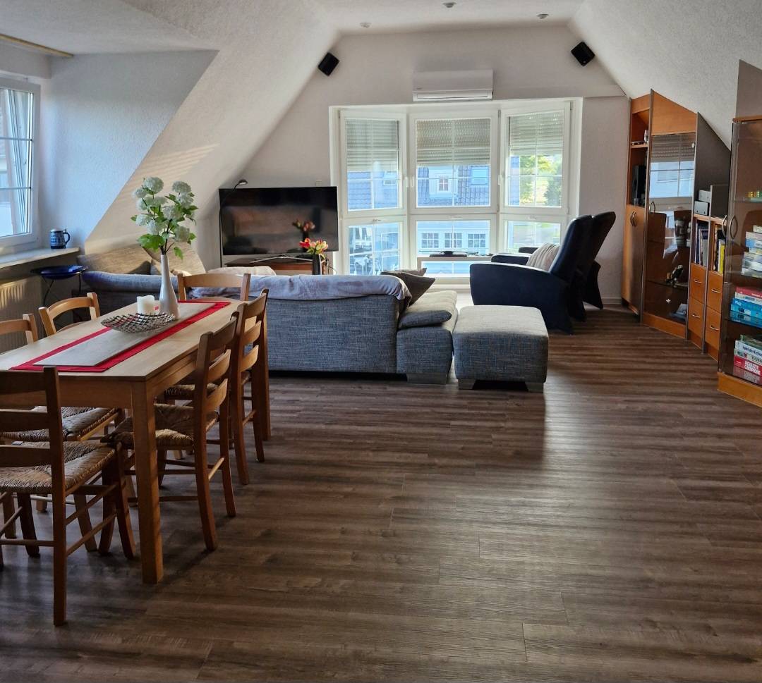 Ferienwohnung ∙ 1 Schlafzimmer ∙ 4 Gäste - Dettelbach