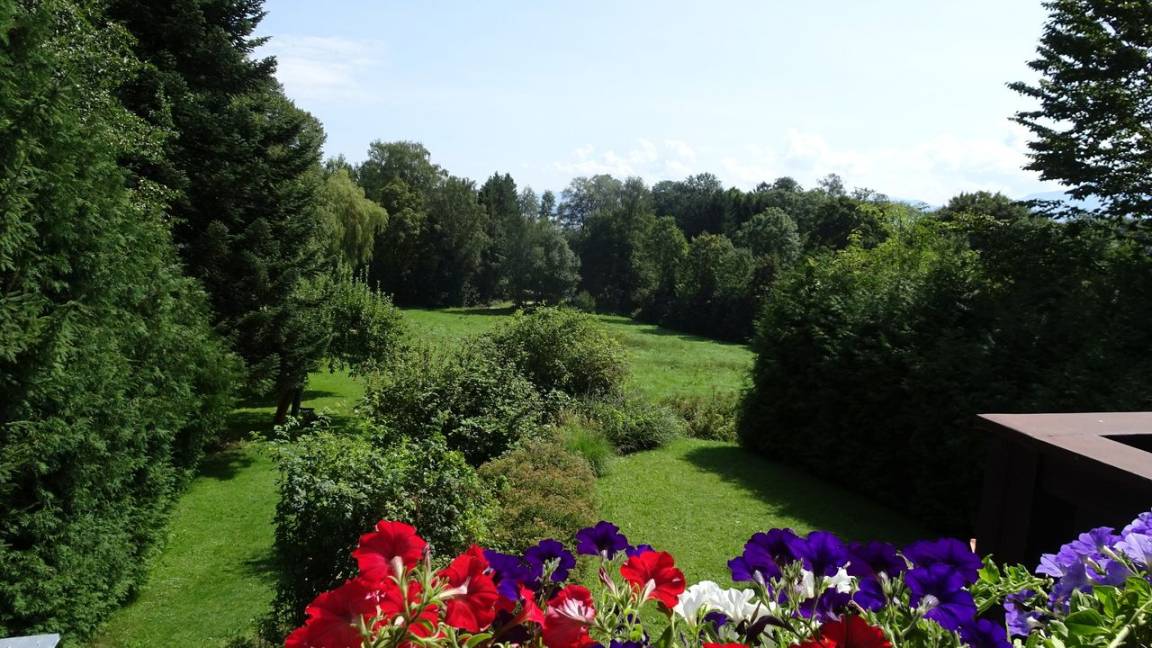 90 M² Ferienwohnung ∙ 1 Schlafzimmer ∙ 2 Gäste - Gstadt am Chiemsee