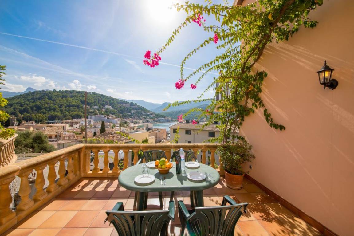 139 M² Apartment ∙ 3 Bedrooms ∙ 6 Guests - Port de Sóller