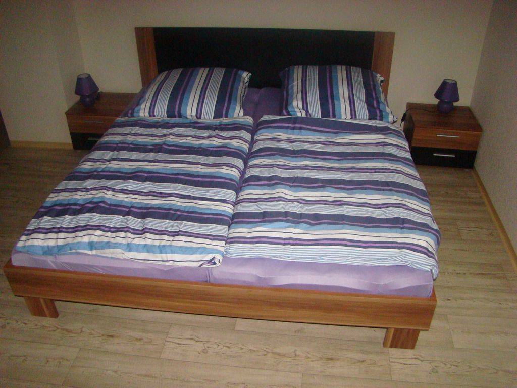 75 M² Ferienwohnung ∙ 2 Schlafzimmer ∙ 5 Gäste - Waischenfeld