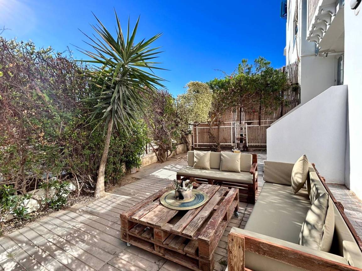 100 M² Ferienwohnung ∙ 1 Schlafzimmer ∙ 2 Gäste - Tunis