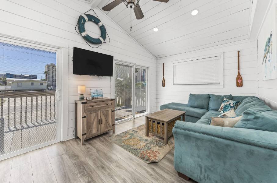 House ∙ 2 Bedrooms ∙ 8 Guests - Gulf Shores, AL