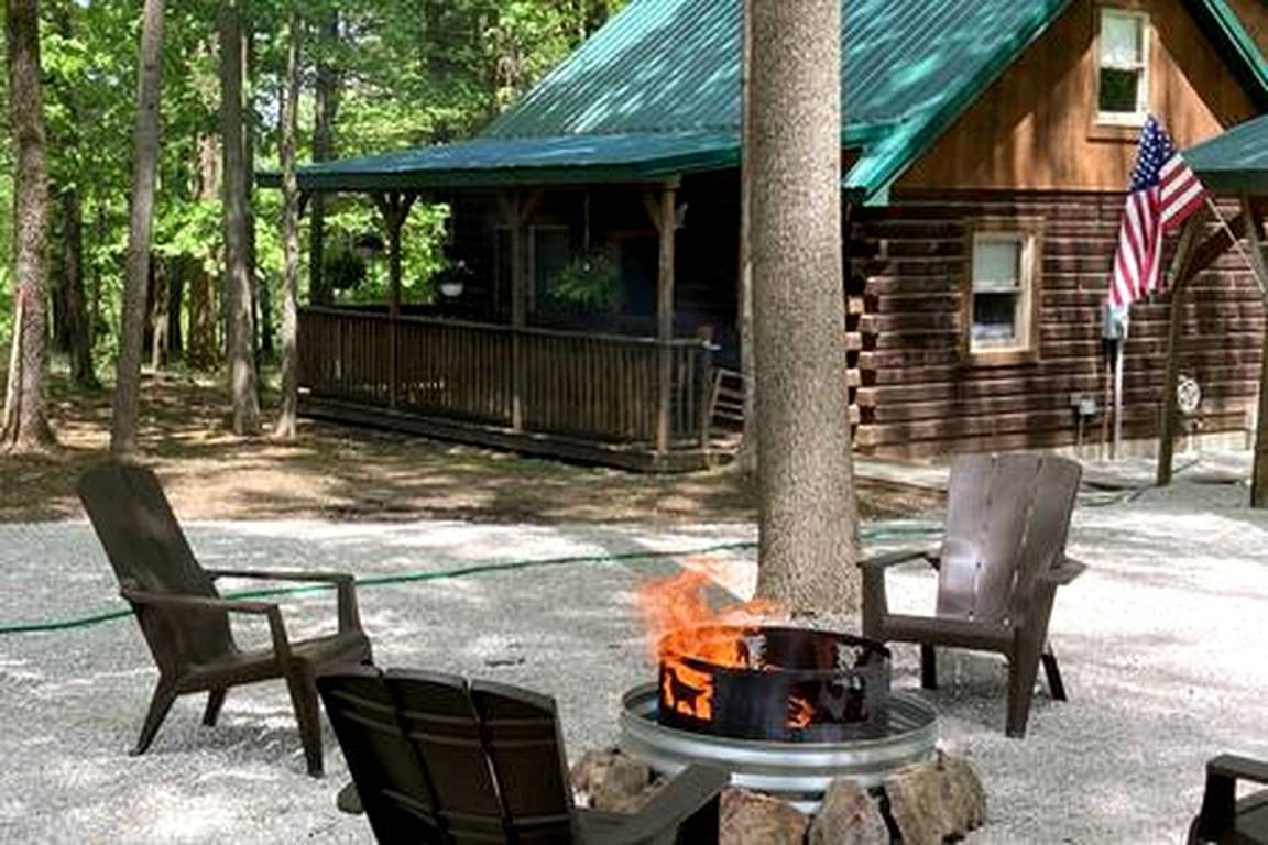 House ∙ 2 Bedrooms ∙ 8 Guests - Patoka Lake, Birdseye
