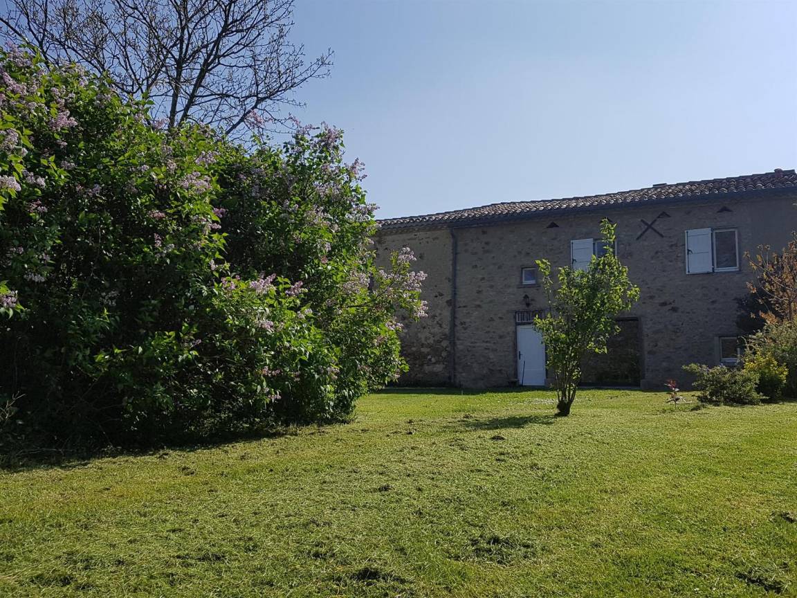 156 M² Gîte ∙ 4 Chambres ∙ 9 Personnes - Revel