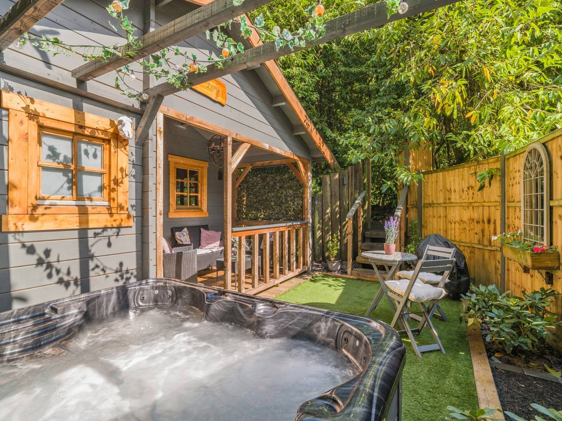 Cottage ∙ 1 Bedroom ∙ 2 Guests - Bournemouth