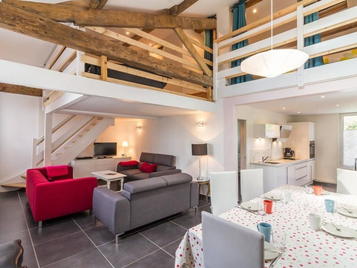140 M² Cottage ∙ 4 Slaapkamers ∙ 12 Gasten - Dijon