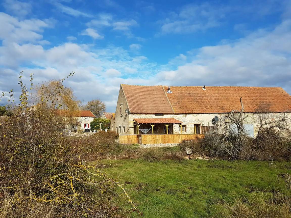 90 M² Casa ∙ 2 Habitaciones ∙ 6 Huéspedes - Allier