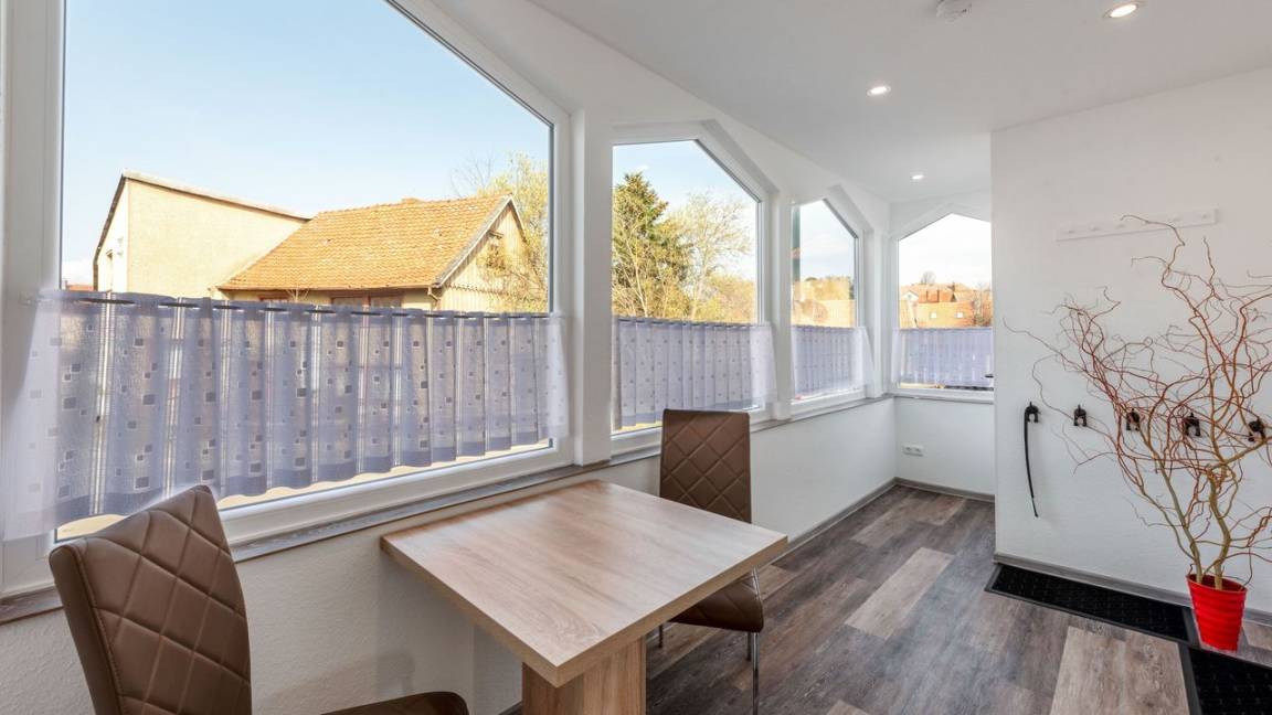 90 M² Ferienwohnung ∙ 2 Schlafzimmer ∙ 6 Gäste - Halberstadt