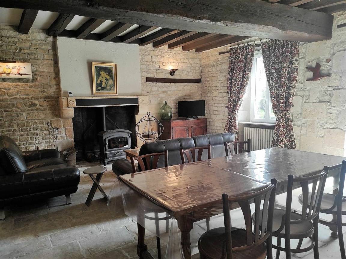 110 M² Cottage ∙ 3 Chambres ∙ 6 Personnes - Issoudun
