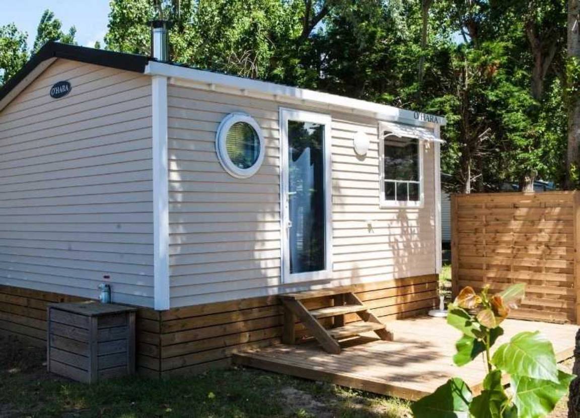 18 M² Camping ∙ 1 Chambre ∙ 4 Personnes - Sérignan