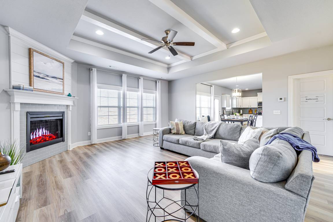 180 M² House ∙ 4 Bedrooms ∙ 8 Guests - Bentonville, AR