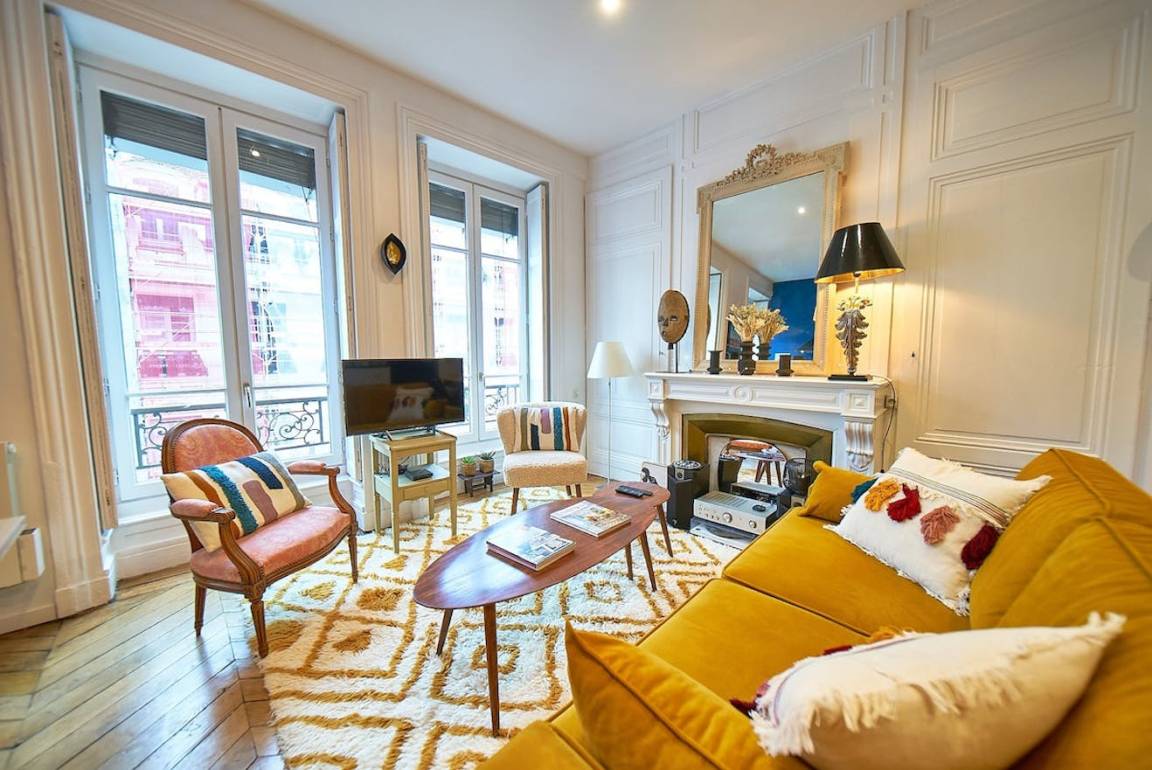 43 M² Appartement ∙ 1 Chambre ∙ 2 Personnes - Champagne-au-Mont-d'Or