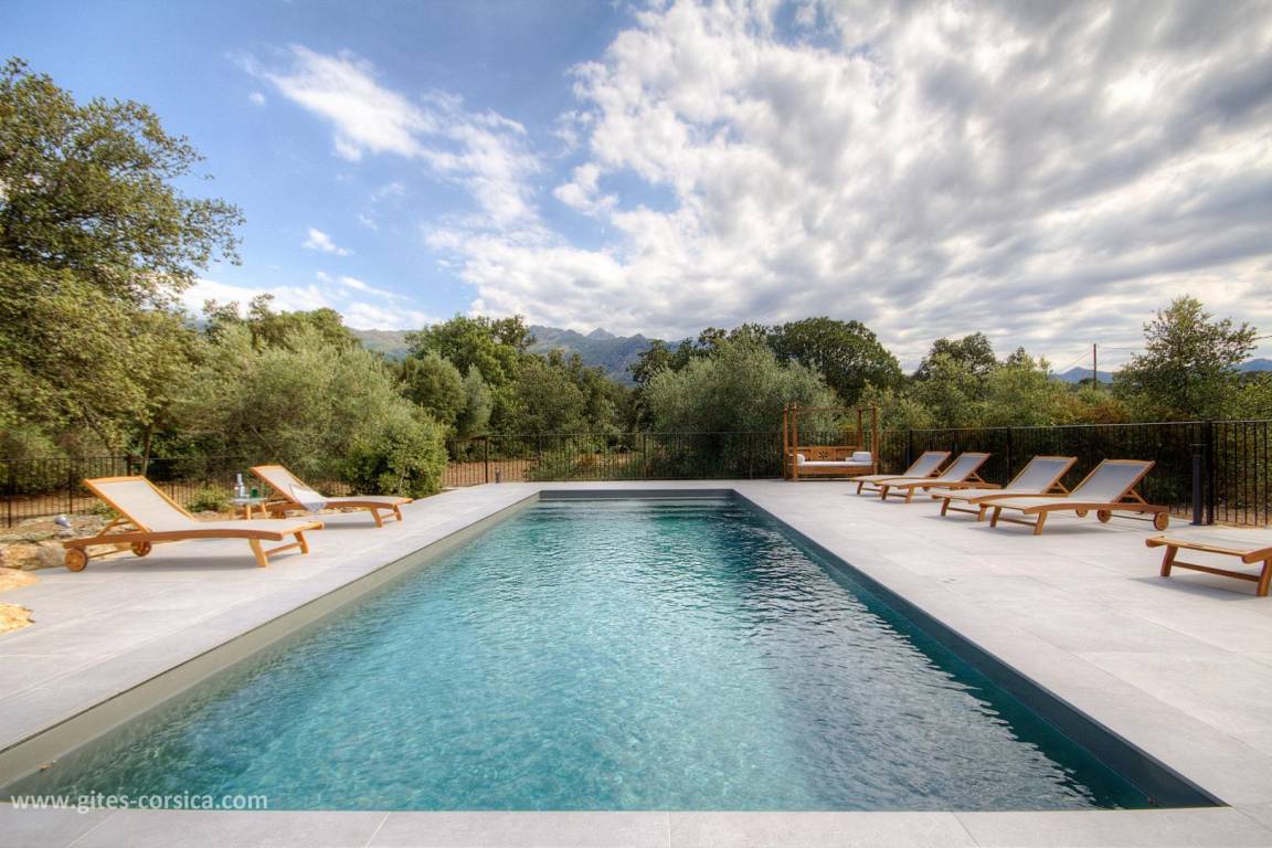 70 M² Gîte ∙ 3 Bedrooms ∙ 6 Guests - Corsica