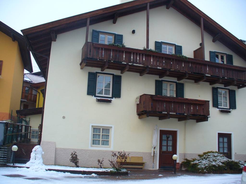 100 M² Appartement ∙ 3 Chambres ∙ 6 Personnes - Cavalese