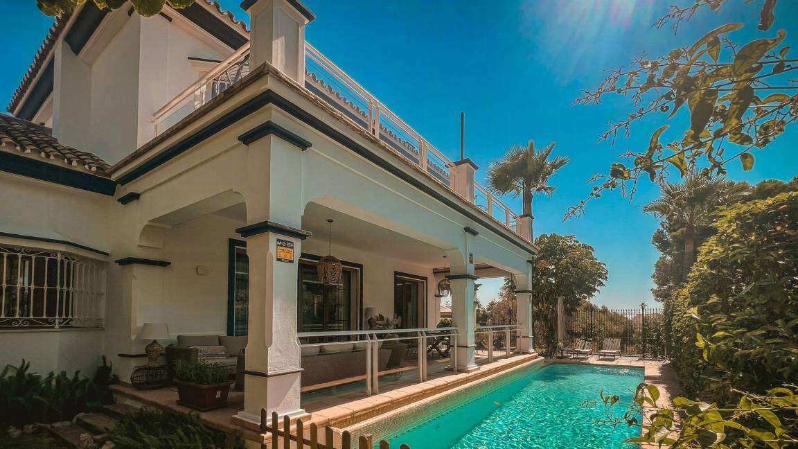 380 M² Maison De Vacances ∙ 4 Chambres ∙ 10 Personnes - Marbella