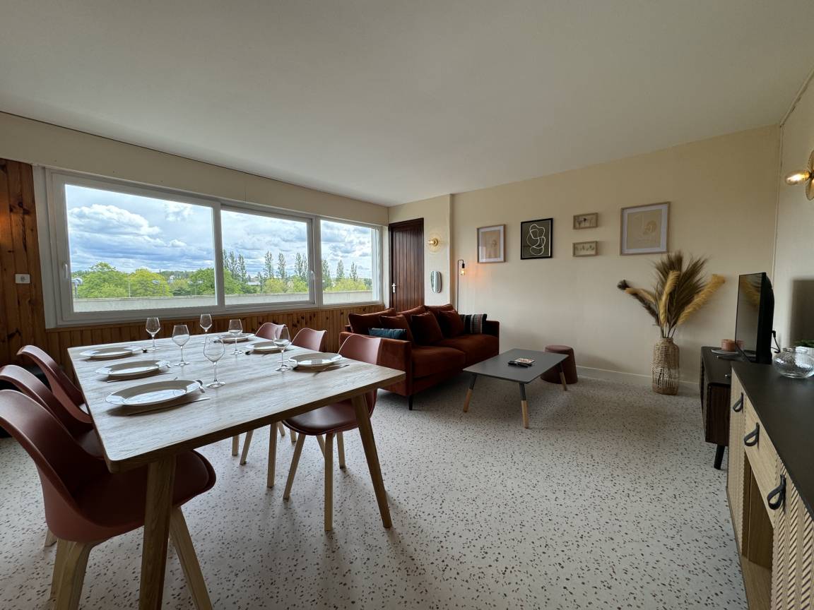 97 M² Ferienwohnung ∙ 4 Schlafzimmer ∙ 8 Gäste - Le Mans