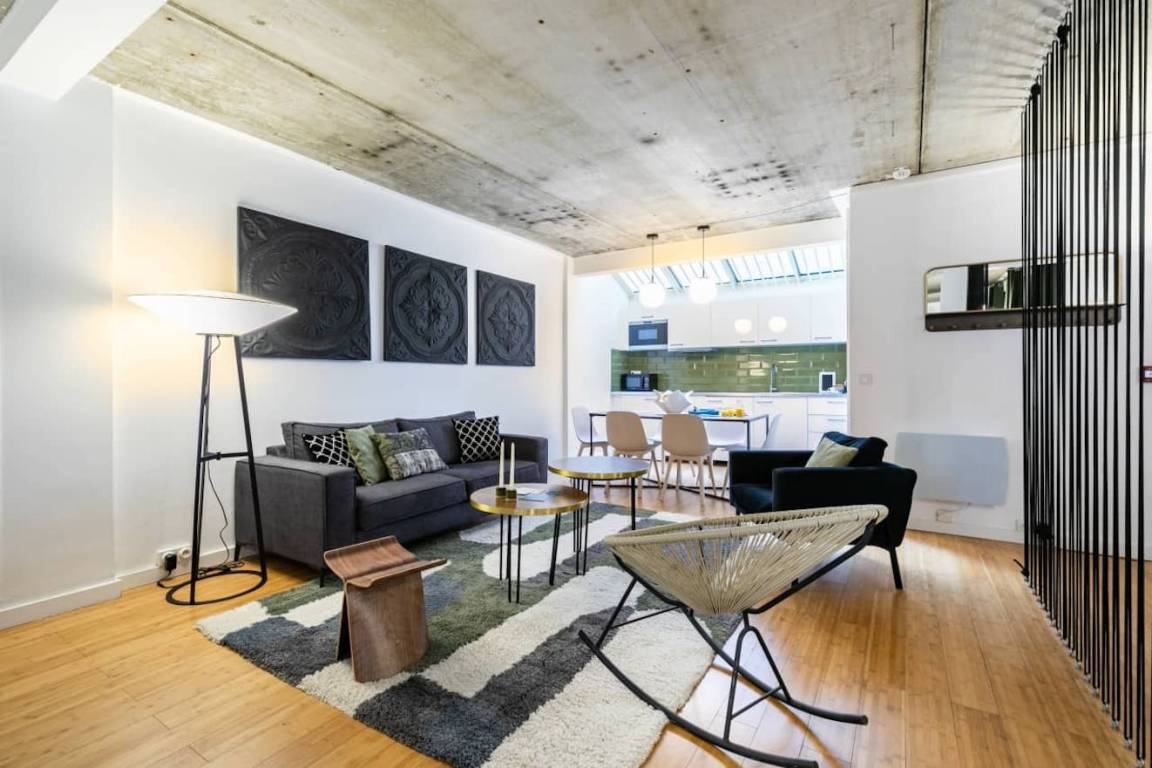 70 M² Appartement ∙ 2 Chambres ∙ 6 Personnes - Gare Saint-Lazare - Paris
