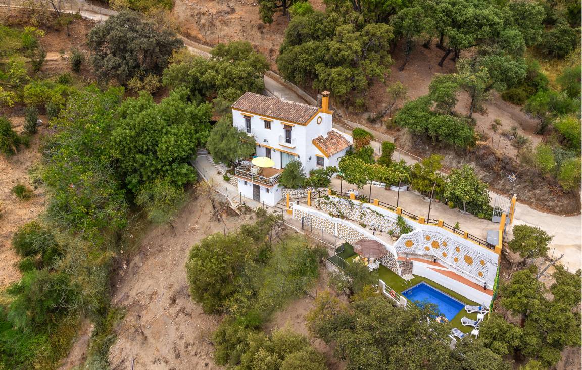 90 M² Casa ∙ 3 Habitaciones ∙ 7 Huéspedes - Cortes de la Frontera