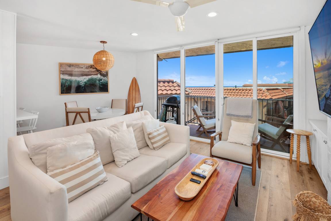 105 M² Apartamento ∙ 2 Habitaciones ∙ 5 Huéspedes - Del Mar, CA