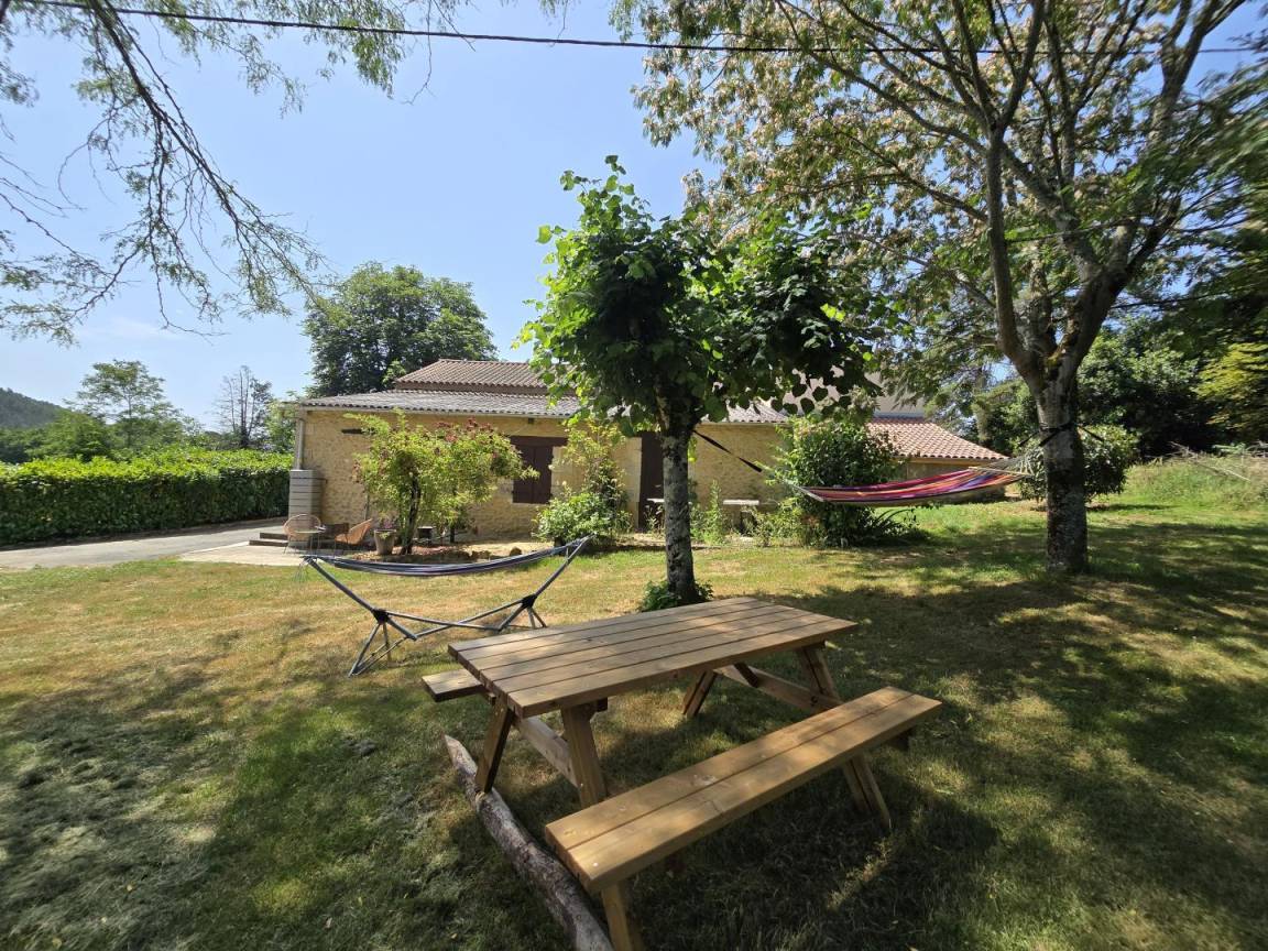 50 M² Gîte ∙ 1 Chambre ∙ 2 Personnes - Belvès