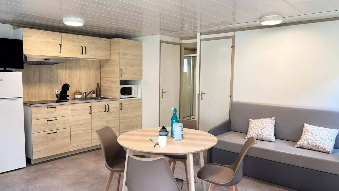37 M² Chalet ∙ 2 Slaapkamers ∙ 4 Gasten - La Motte