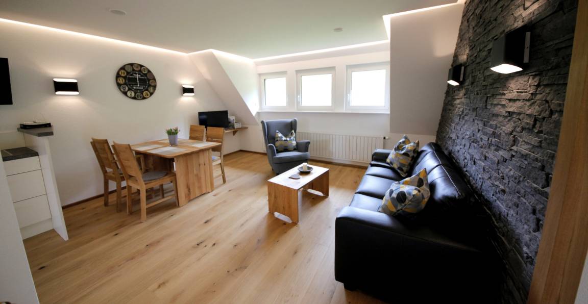 57 M² Apartment ∙ 2 Bedrooms ∙ 4 Guests - Unterkirnach
