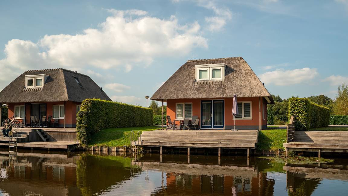 Bungalow ∙ 3 Bedrooms ∙ 5 Guests - Groningen