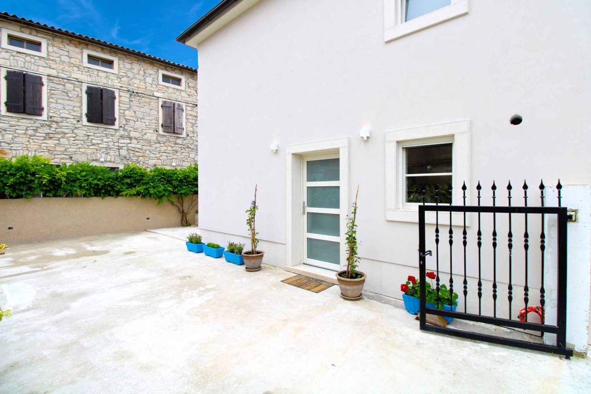 100 M² Casa ∙ 2 Quartos ∙ 6 Hóspedes - Rakalj