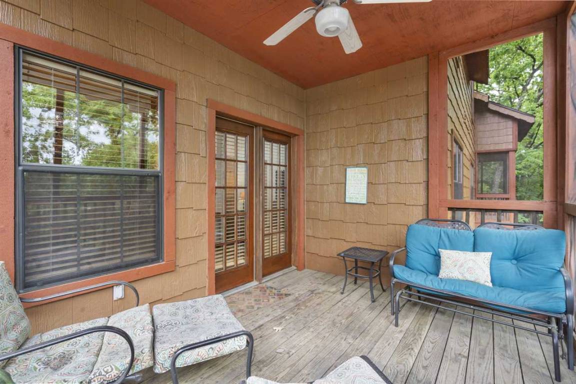 132 M² Cabin ∙ 3 Bedrooms ∙ 8 Guests - Branson, MO