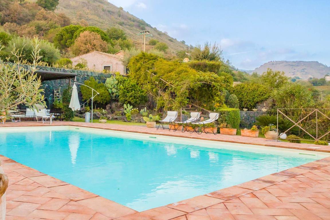 Villa ∙ 3 Camere Da Letto ∙ 6 Ospiti - Aci Castello